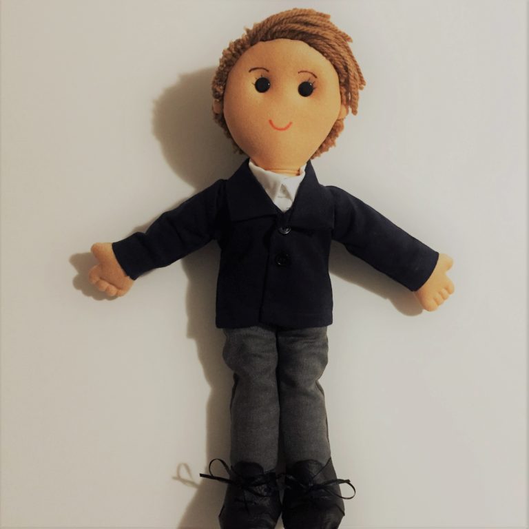 Muñeca Crespa Colegio – Puffis